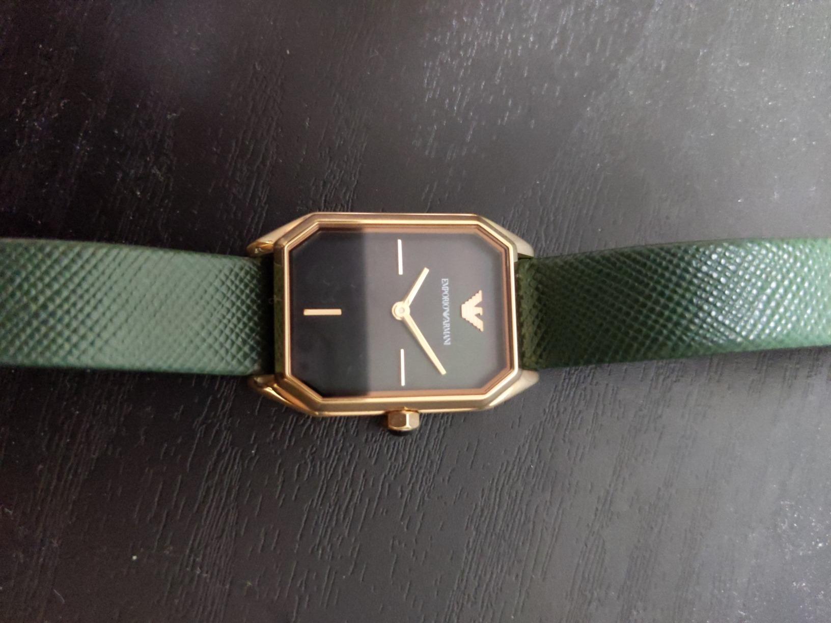 Amazon.co.jp: [エンポリオアルマーニ] 腕時計 GIOIA AR11149 レディース 正規輸入品 グリーン : ファッション