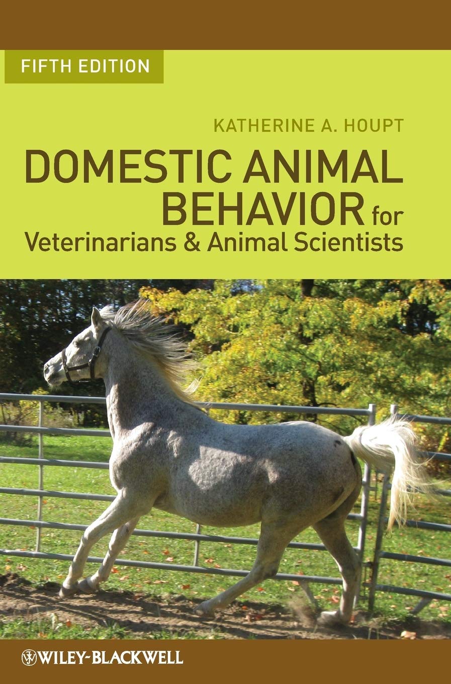 Domestic Animal Behavior for Veterinarians and Animal Scientists ...