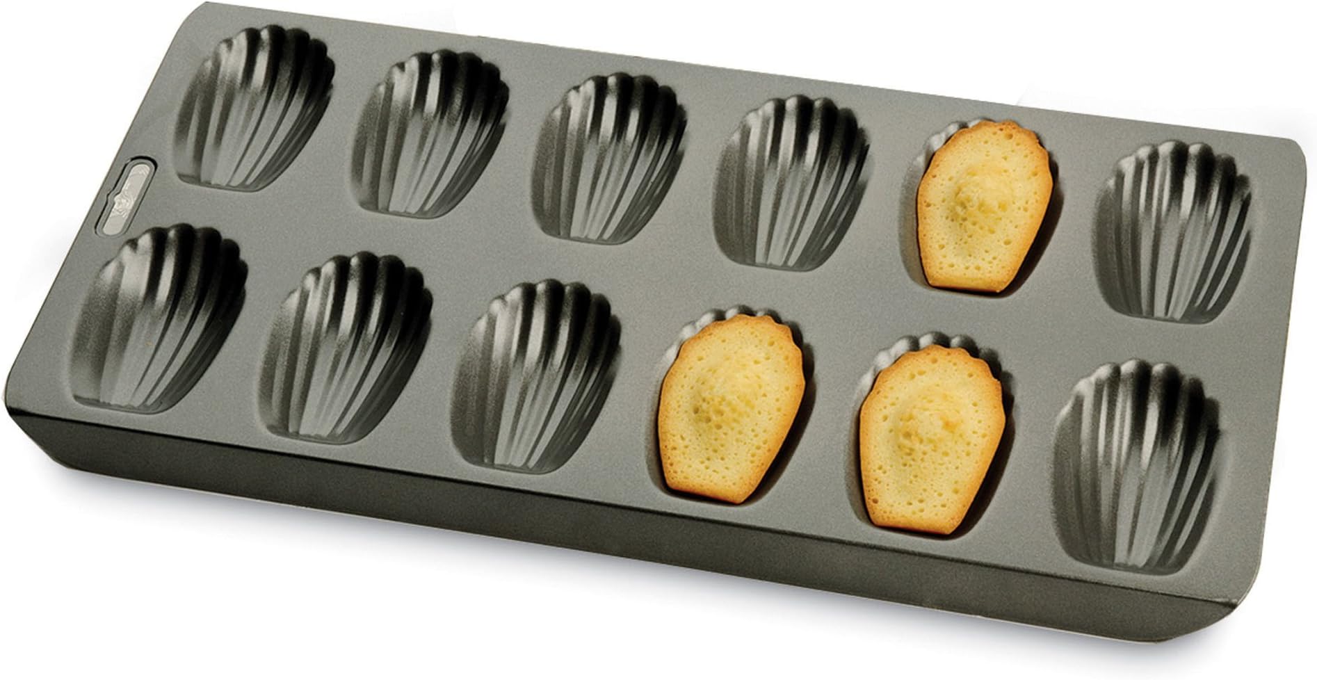 Chicago Metallic Professional Non-Stick 12-Hole Madeleine Tin, 40 x 19 ...
