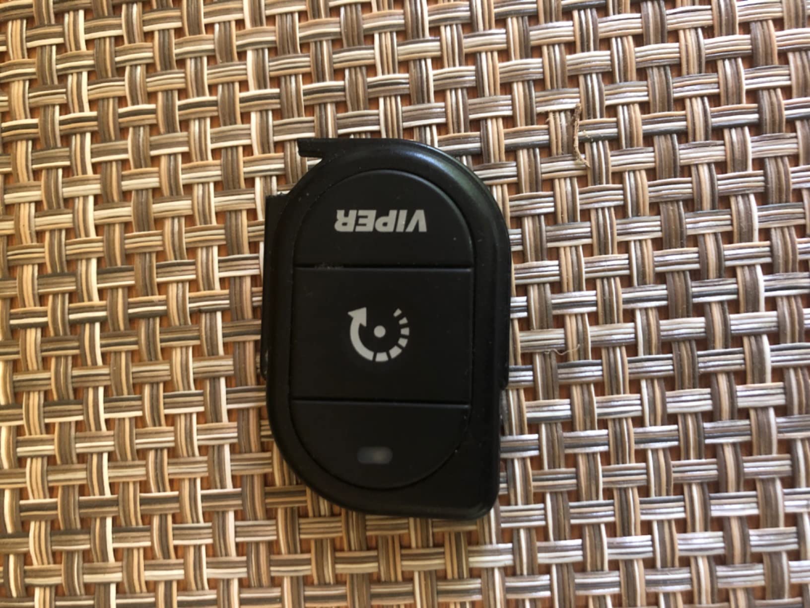 Amazon.com: Viper Remote Replacement 7116V - 1 Way 1 Button Remote 1/4 ...