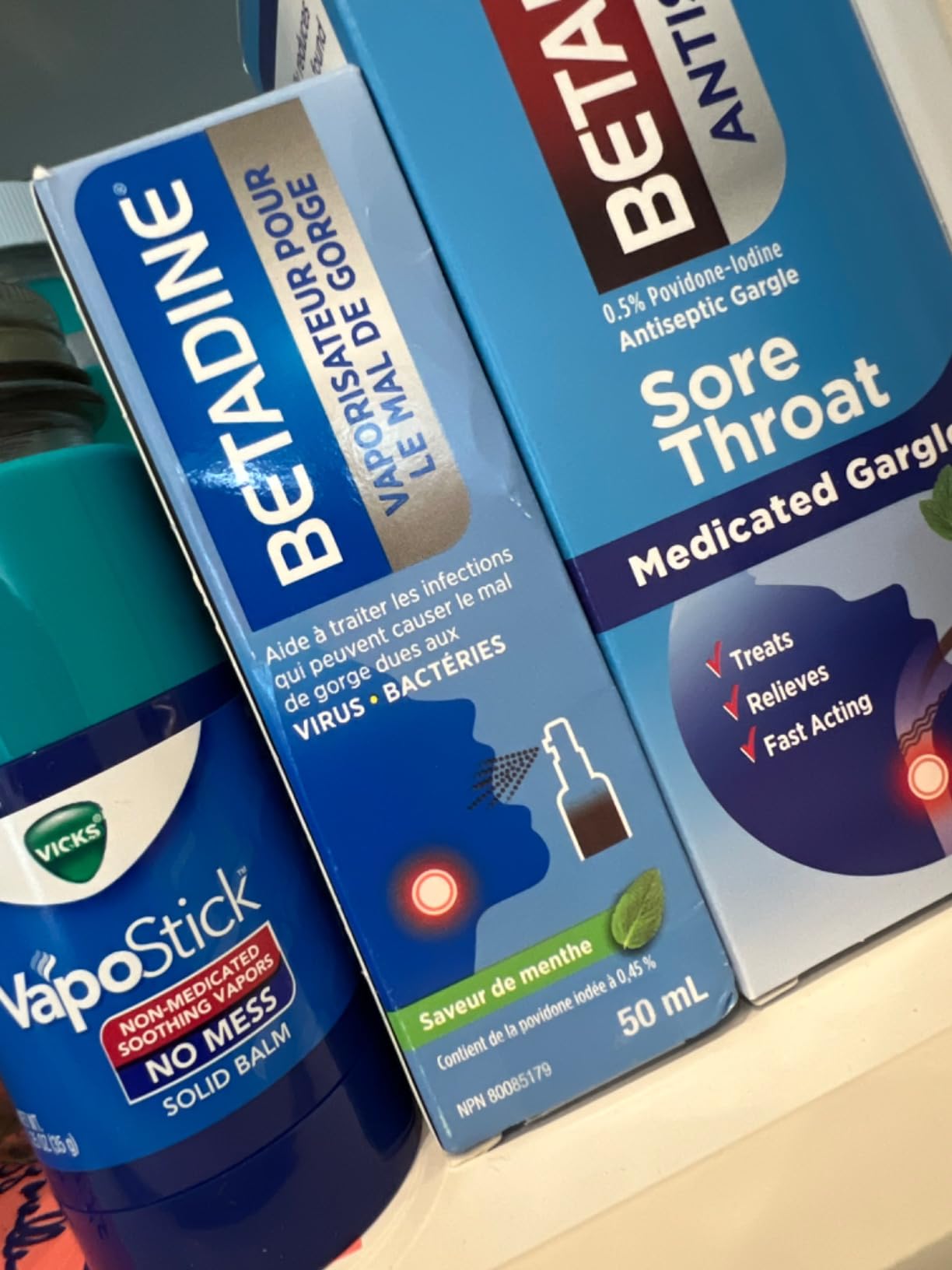 Amazon.com: BETADINE 喉嚨痛噴霧 50 毫升 緩解喉嚨痛和口腔潰瘍 : 健康與家庭