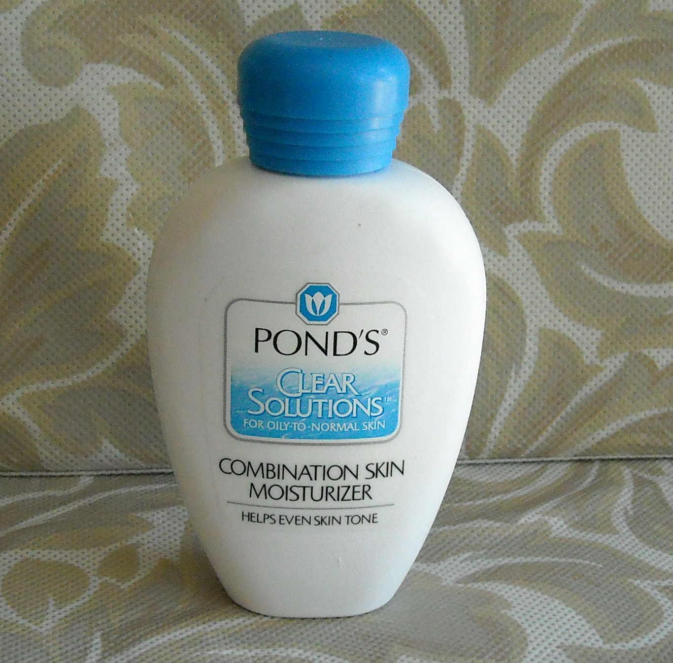Amazon.com : Pond's Clear Solutions Combination Skin Moisturizer ...