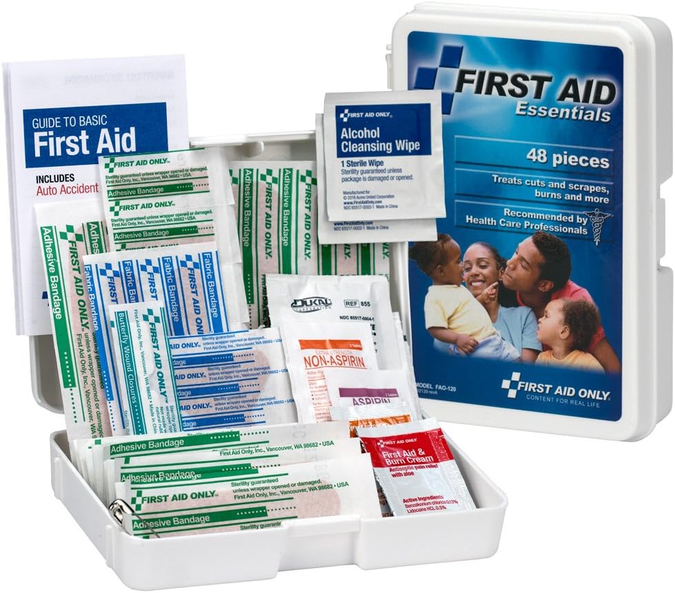 Amazon.com: First Aid Only PhysiciansCare On-The-Go Emergency First Aid ...