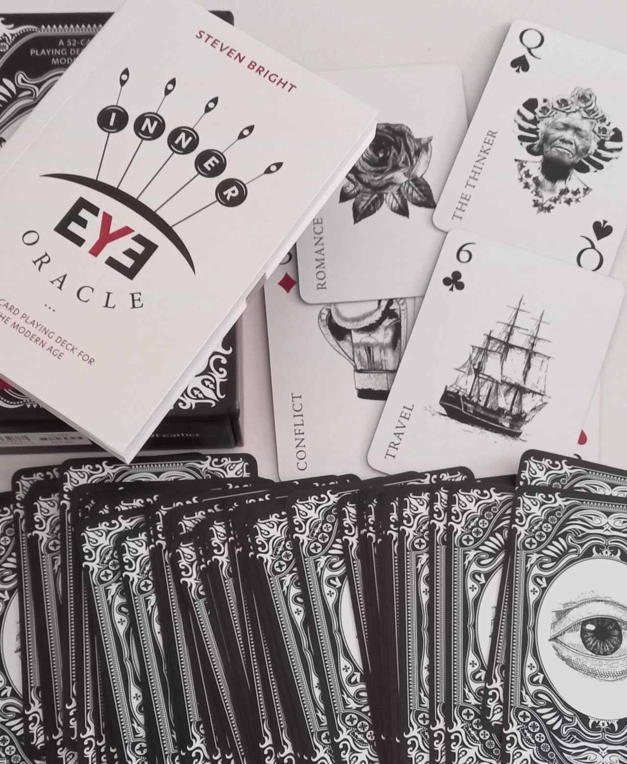 Inner Eye Oracle: A 52-Card Playing Deck for the Modern Age: Bright ...