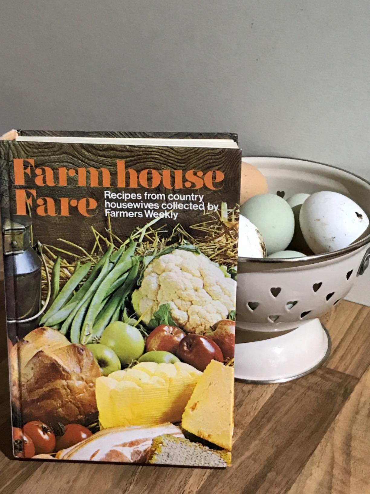 Farmhouse Fare by Farmers Weekly (1973-08-10): Amazon.co.uk: Books