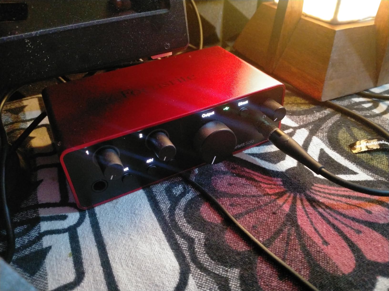 Focusrite Scarlett Solo 4th Gen USB Audio Interface, for the Guitarist ...