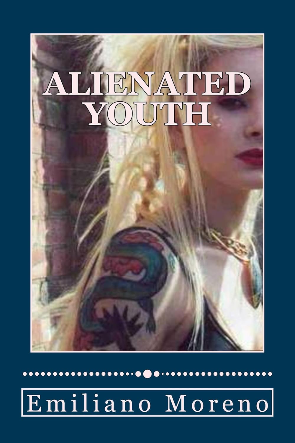 Alienated Youth - Kindle edition by Moreno, Emiliano. Mystery, Thriller ...