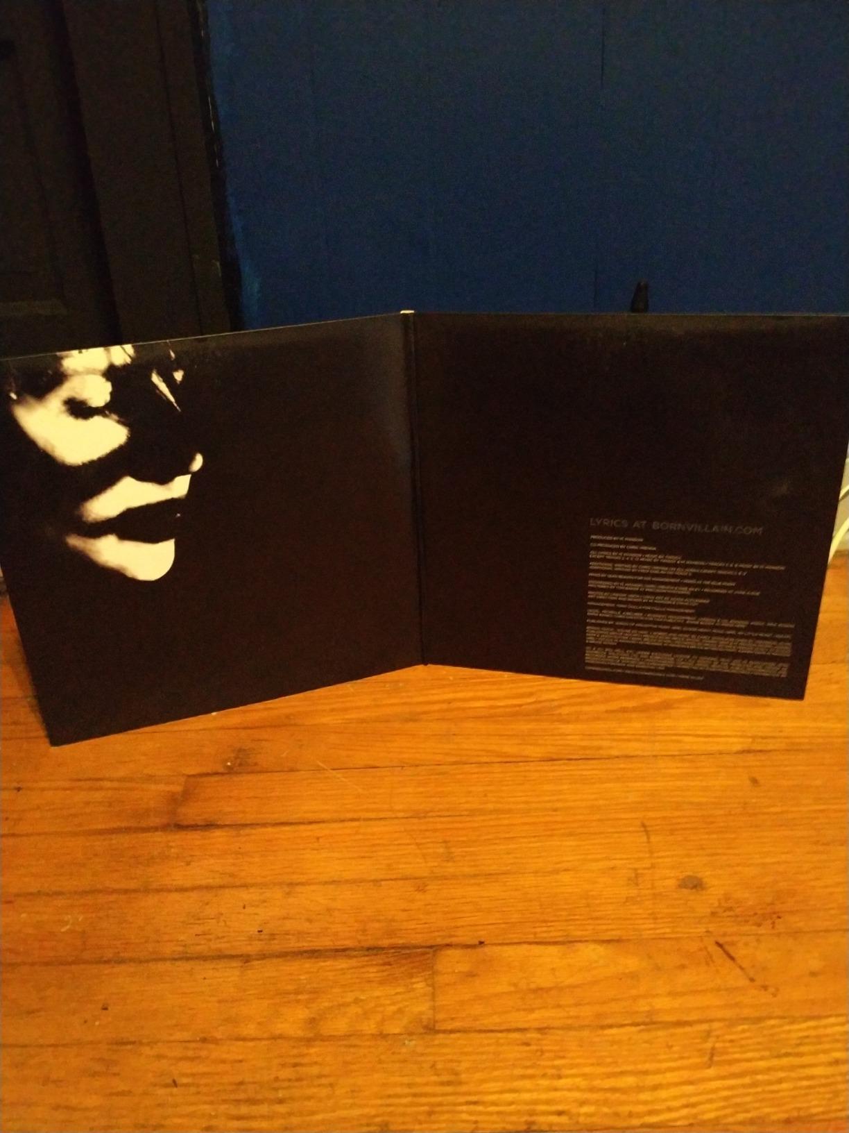 MANSON,MARILYN - Born Villain - Amazon.com Music
