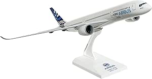 Daron Skymarks Airbus House A350-900 Model Kit (1/200 Scale) : Amazon ...
