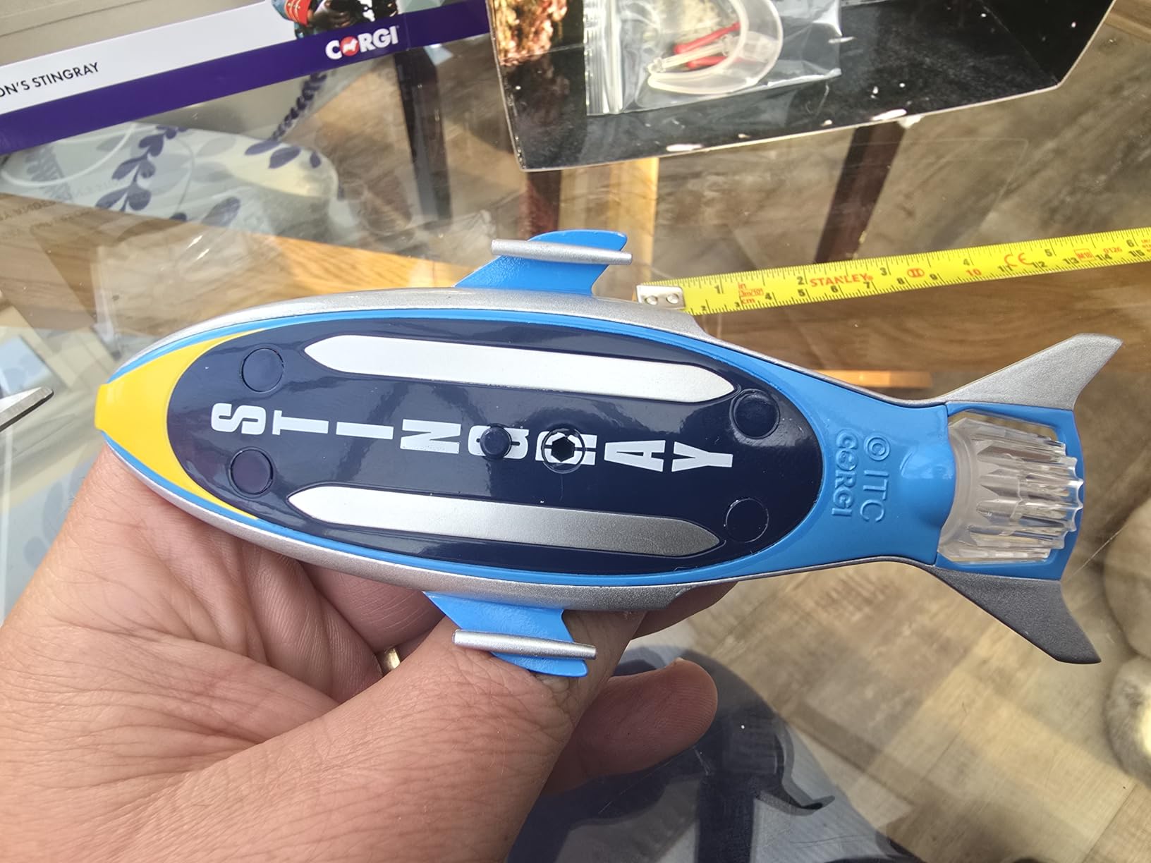 Corgi CC01001 Stingray Model Vehicle - Diecast Planes & Aircraft Models ...