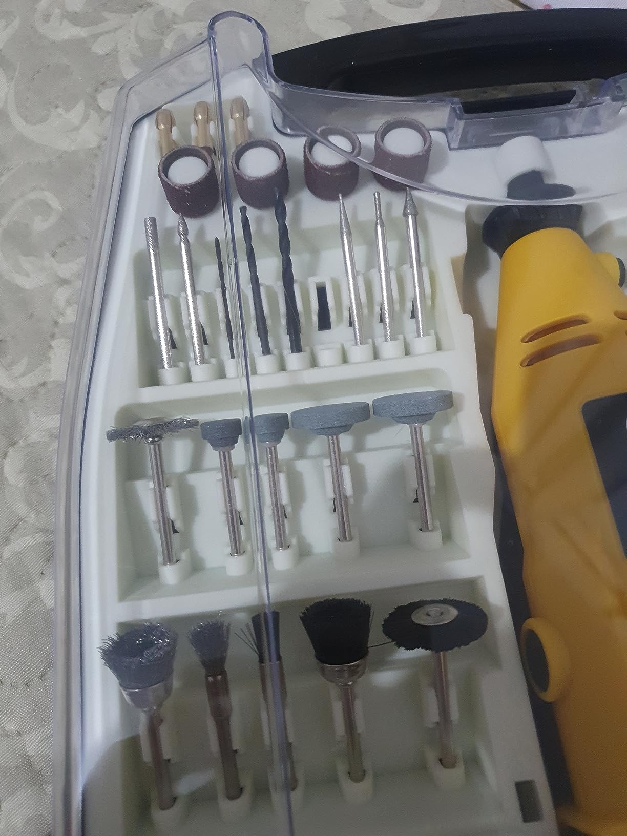Micro Retífica com 234 Acessórios e Maleta CH2904-X Charbs - 220V ...