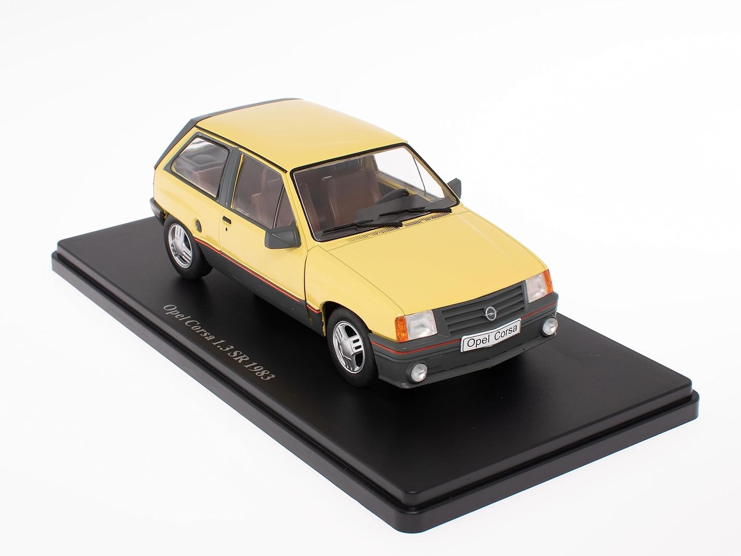 Collectible miniature car 1/24 compatible with Opel Corsa 1.3 SR 1983 ...