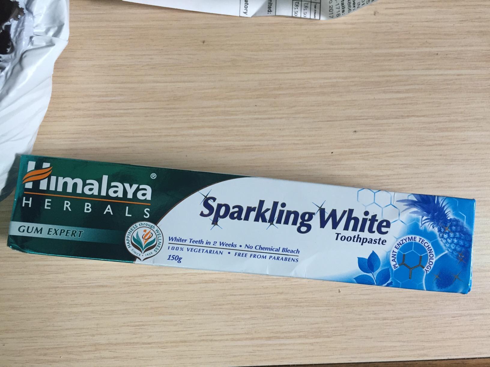 Buy Himalaya Sparkling White Toothpaste | For Whiter & Stronger Teeth ...