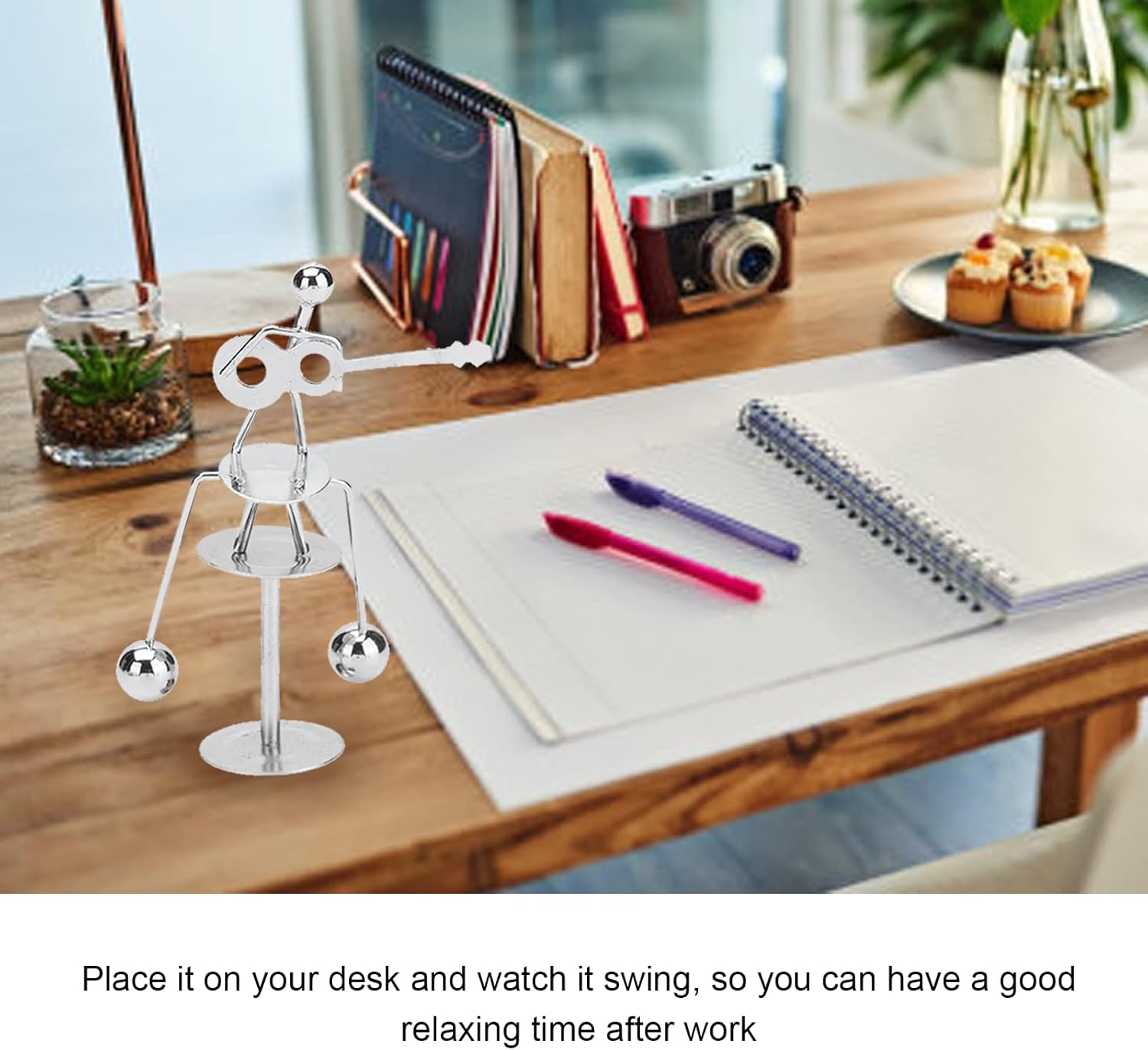 Perpetual Motion Desk Toy, for Family and Friends, Cute Shape ...