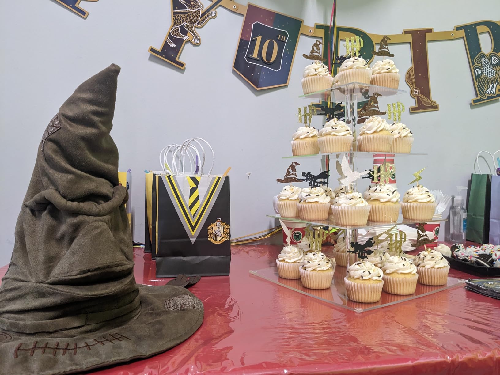 Amazon.com: Gift Bags Magical Wizard School Favors Bags for Children ...