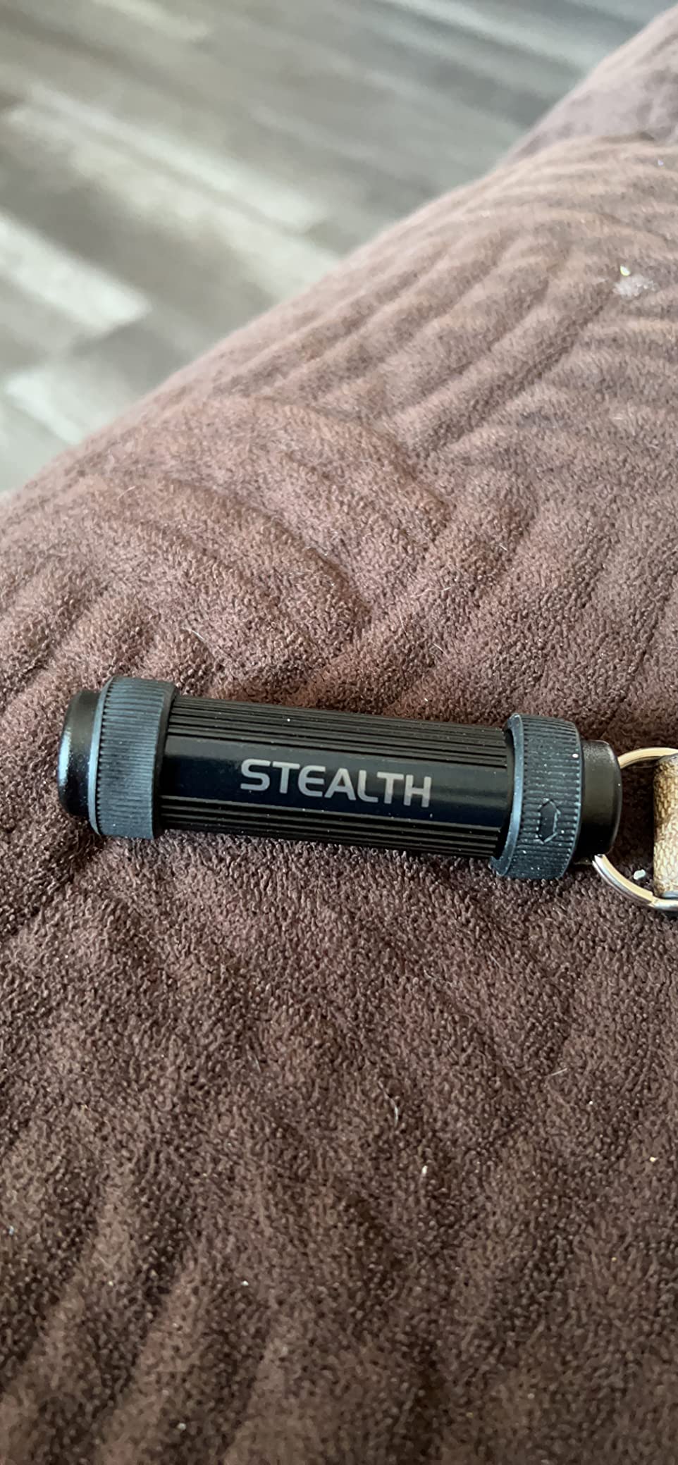 Corsair Flash Survivor Stealth 256GB USB 3.0 Flash Drive (CMFSS3B-256GB ...