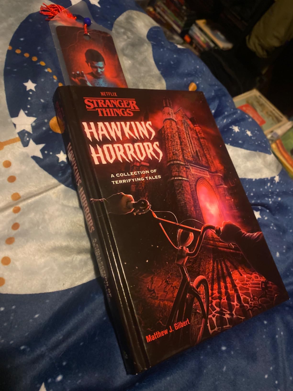 Amazon.com: Hawkins Horrors (Stranger Things): A Collection of ...