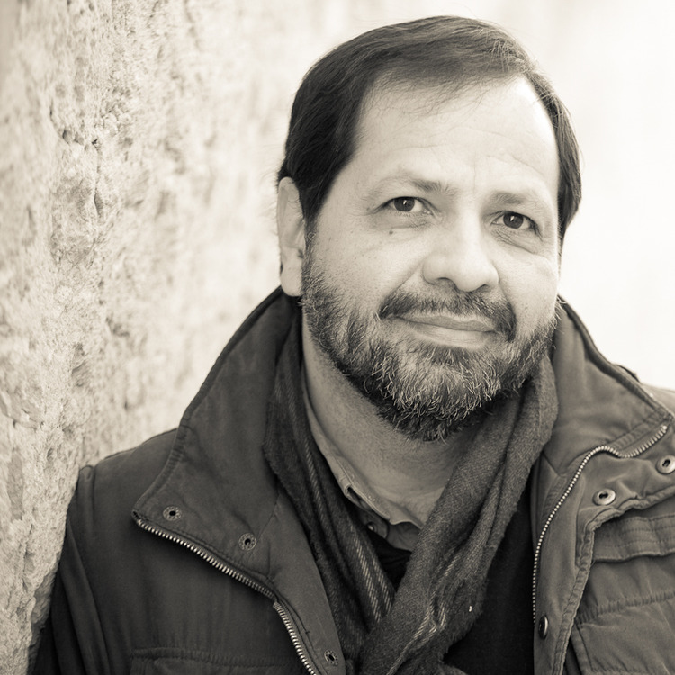 Amazon.com: Martin Valverde: books, biography, latest update