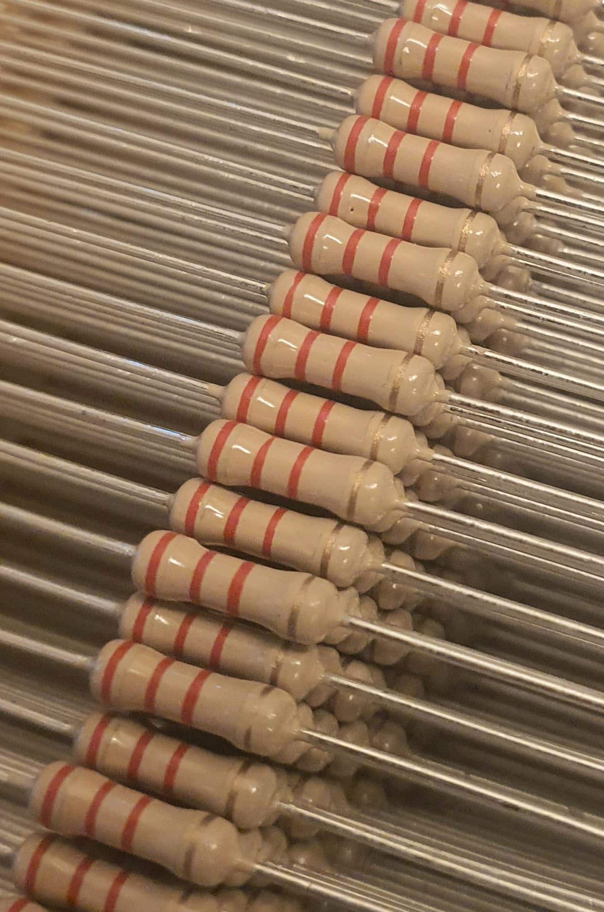 Buy SNS 2.2K ohm 2K2 1/2 Watt Carbon Film Resistor 5% Tolerance Pack of ...