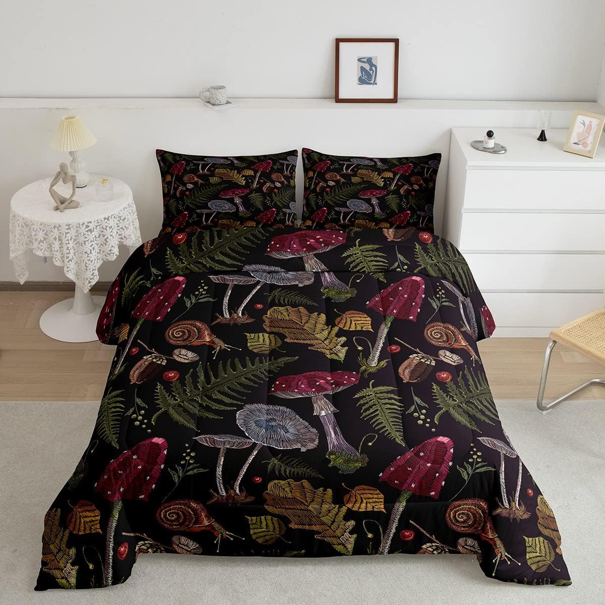 Amazon.com: Wild Mushroom Bed Comforters Set Queen Size,Burgundy Plant ...