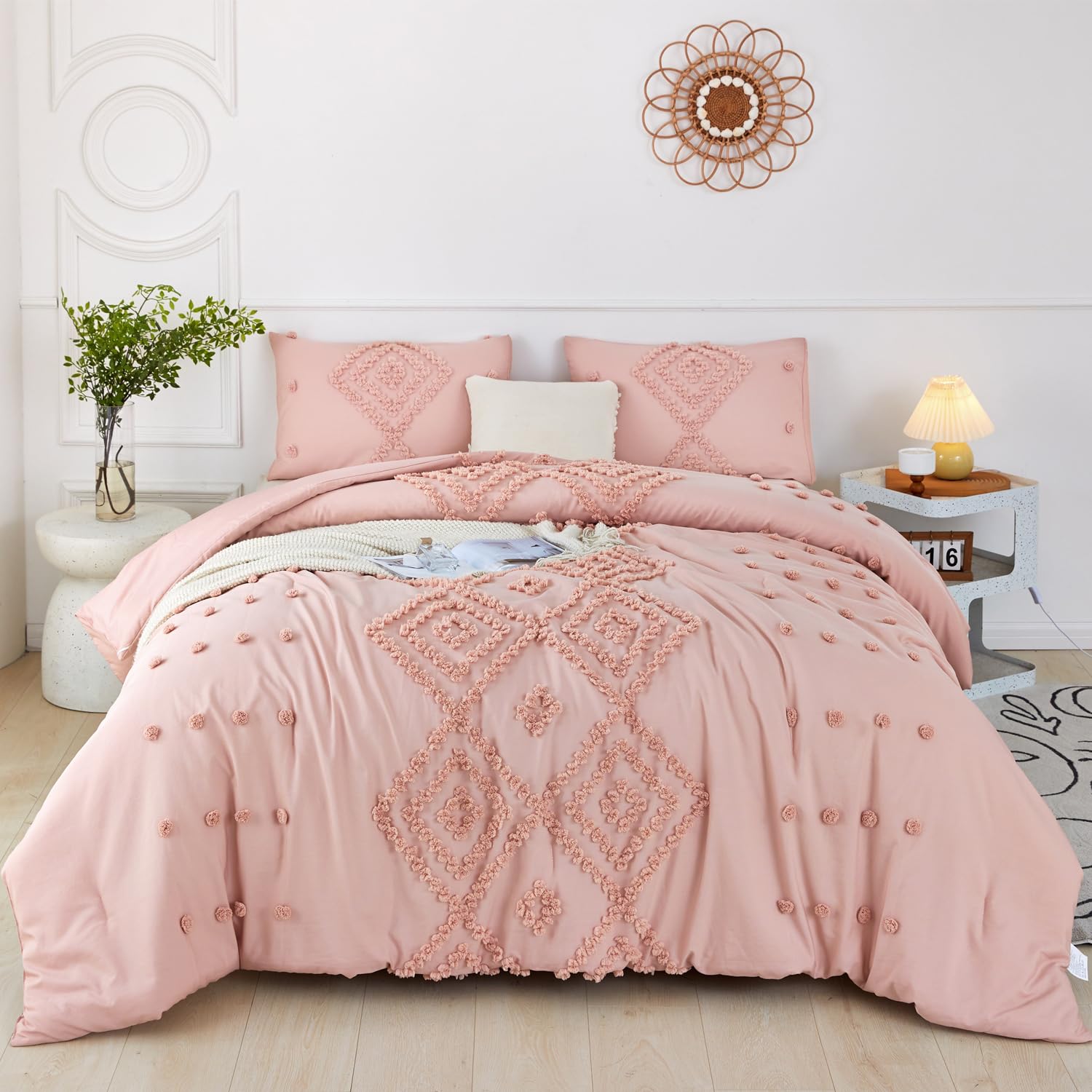 Amazon.com: ZRNBAST Blush Pink Queen Comforter Set for Women,Ultra Soft ...
