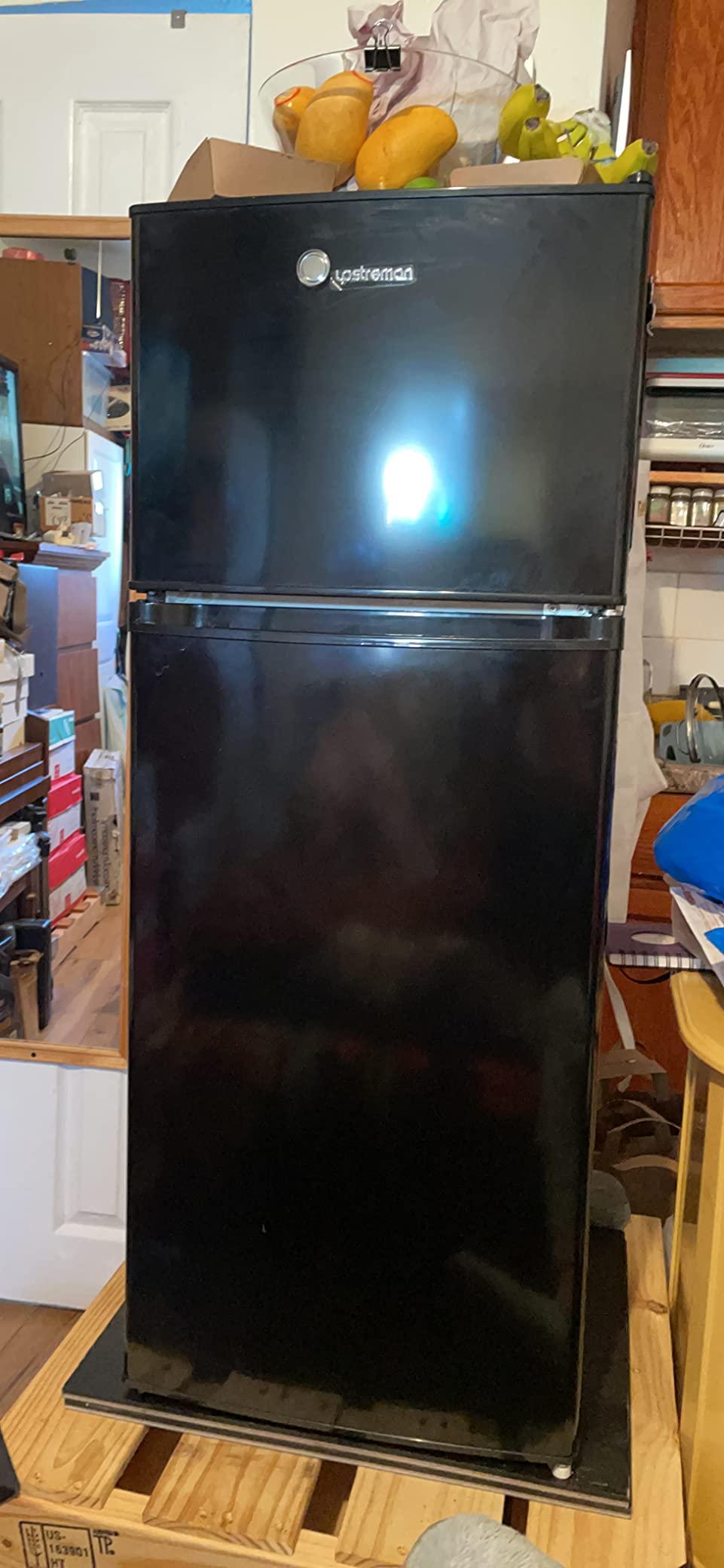 $50/mo - Finance Upstreman 4.0 Cu.Ft Compact Refrigerator with Freezer ...