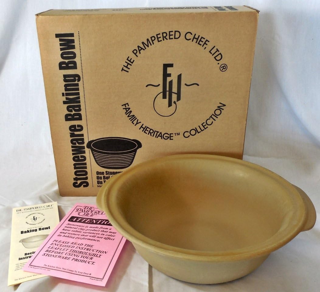 Amazon.com: The Pampered Chef Stoneware Baking Bowl: Baking Dishes ...