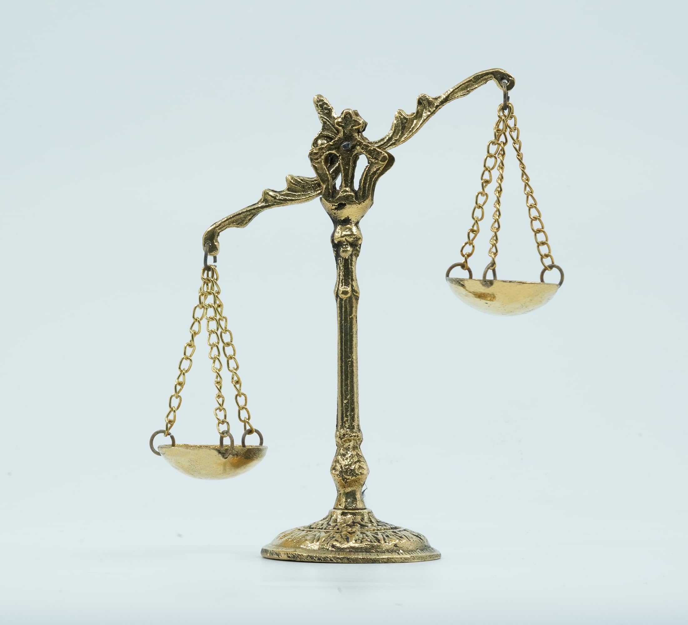Legal Balancing Scale