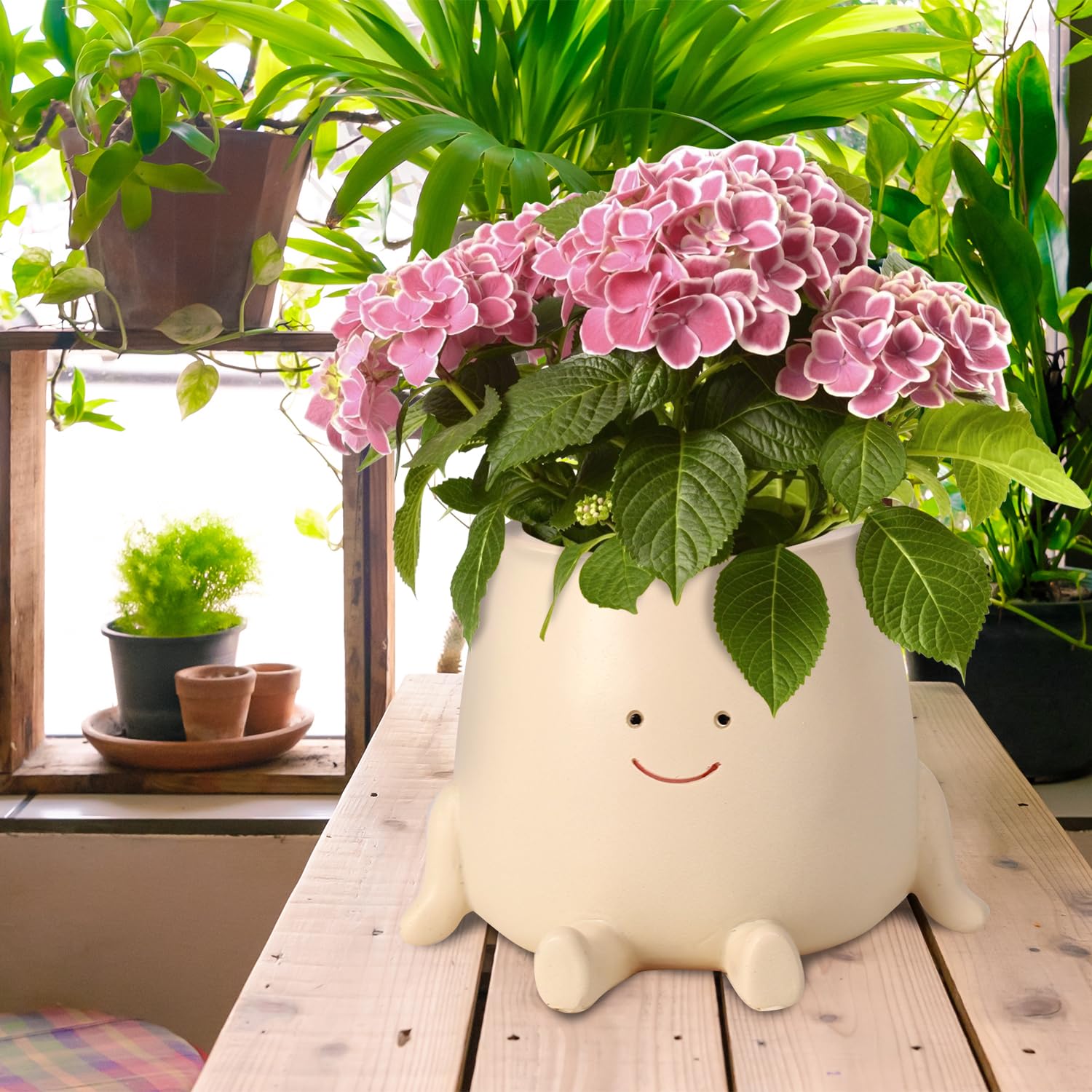 Amazon.com: Wxrhiyer Smiley Face Planter Pot - Sitting Head Planter ...
