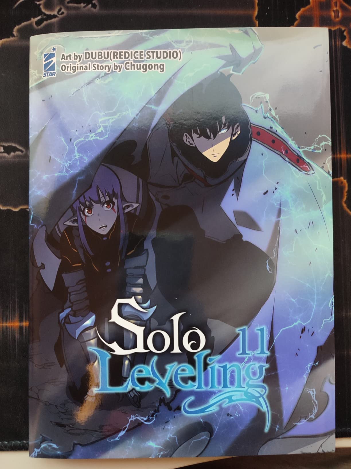Solo leveling (Vol. 11) : Chugong, Dubu (Redice Studio), Piras, Andrea ...