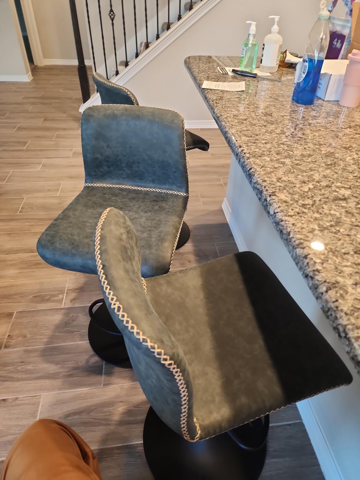 $21/mo - Finance HeuGah Swivel Bar Stools Set of 2, Adjustable Counter ...