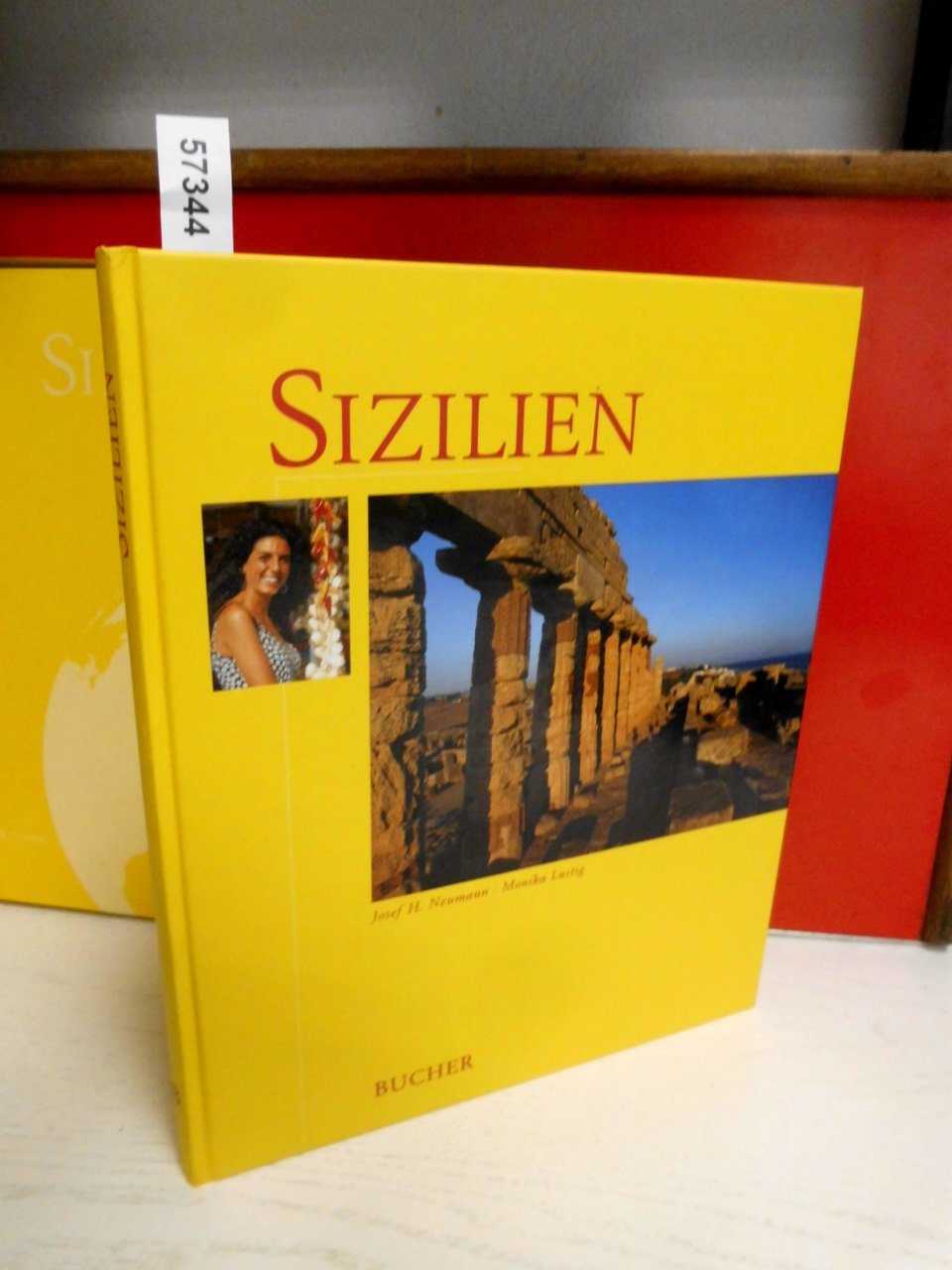 Amazon.com: Sizilien.: 9783765812989: Lustig, Monika, Neumann, Josef H ...