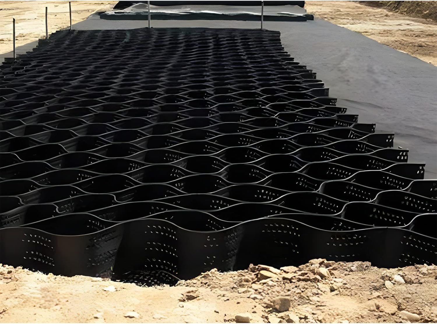 Amazon.com : 2" Tall Driveway Grid for Gravel, Steep Hill Slope Geogrid ...