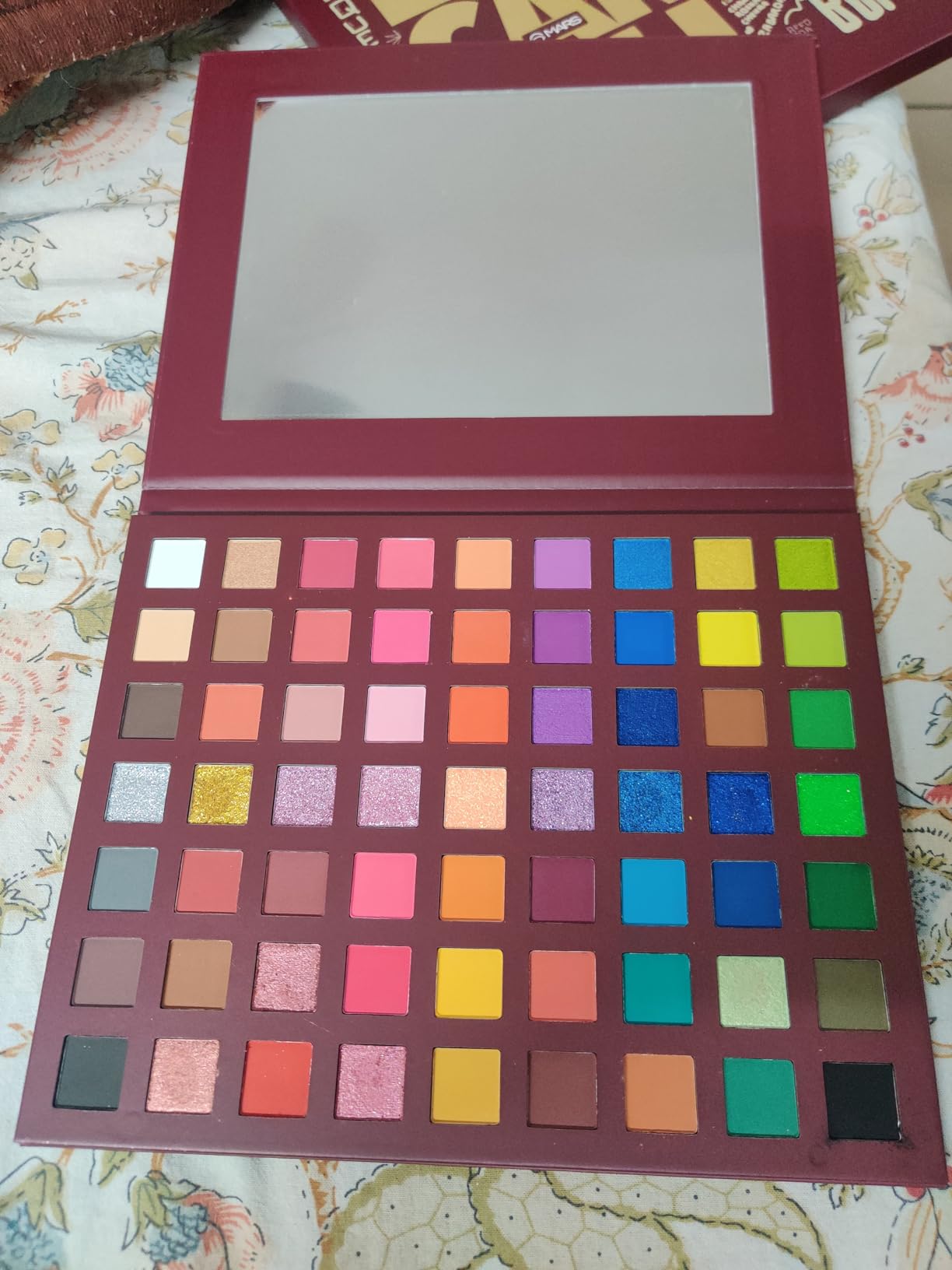 Buy MARS Artist's Arsenal 28 Shades Eyeshadow Palette | Vibrant Colors ...