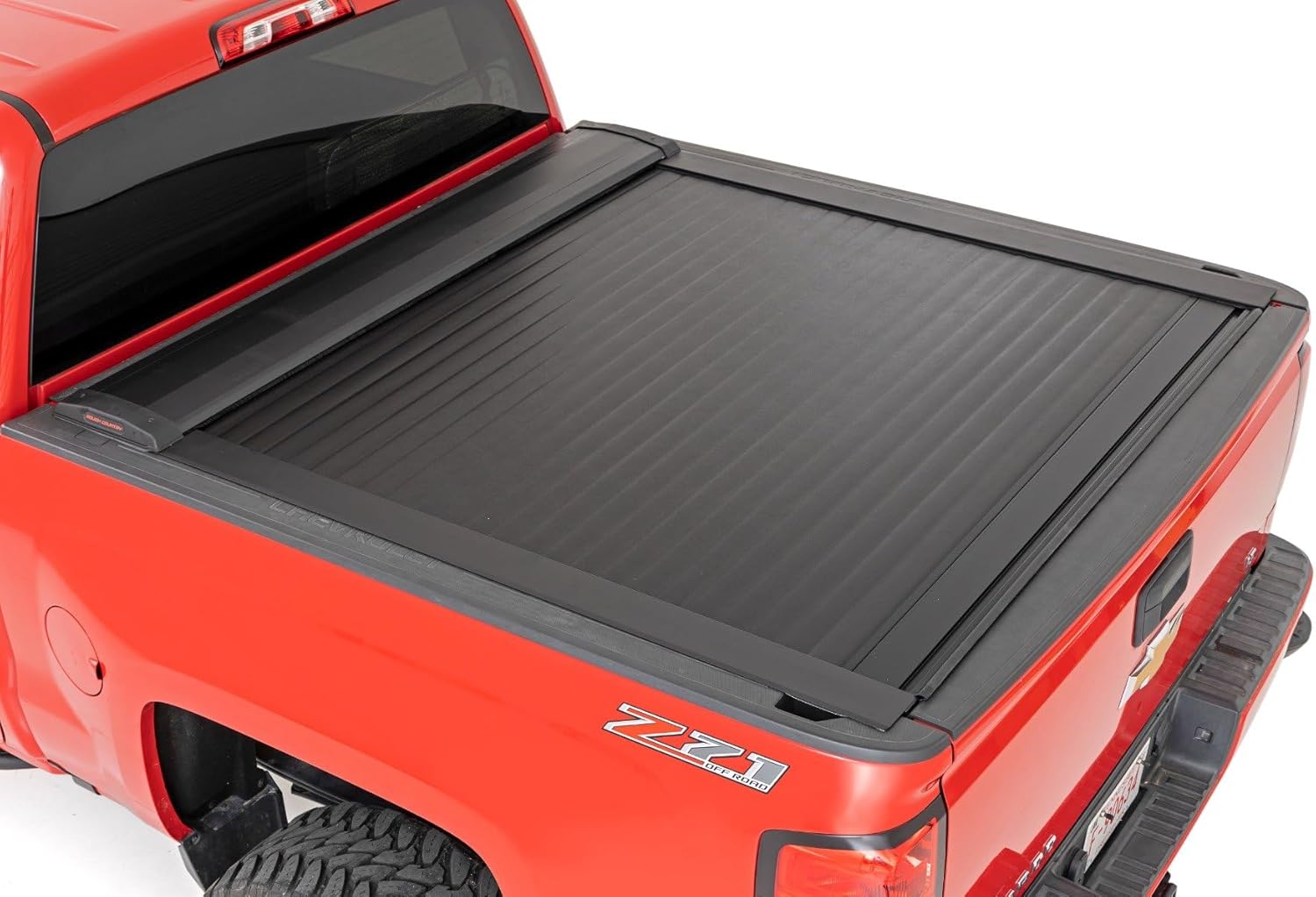 Amazon.com: Rough Country Retractable Bed Cover for Chevy Silverado ...