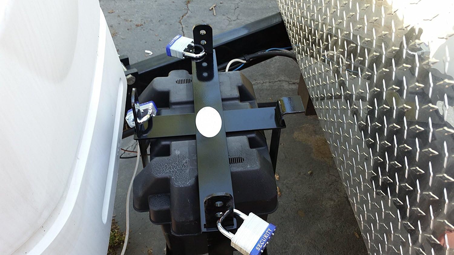 Amazon.com: Battery Shackle - Single RV Battery Lock, Locks Battery ...