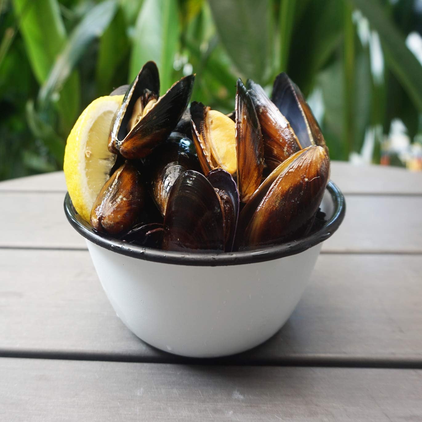 Catch Seafood Chilean Mussels, 1kg - Frozen : Amazon.sg: Grocery