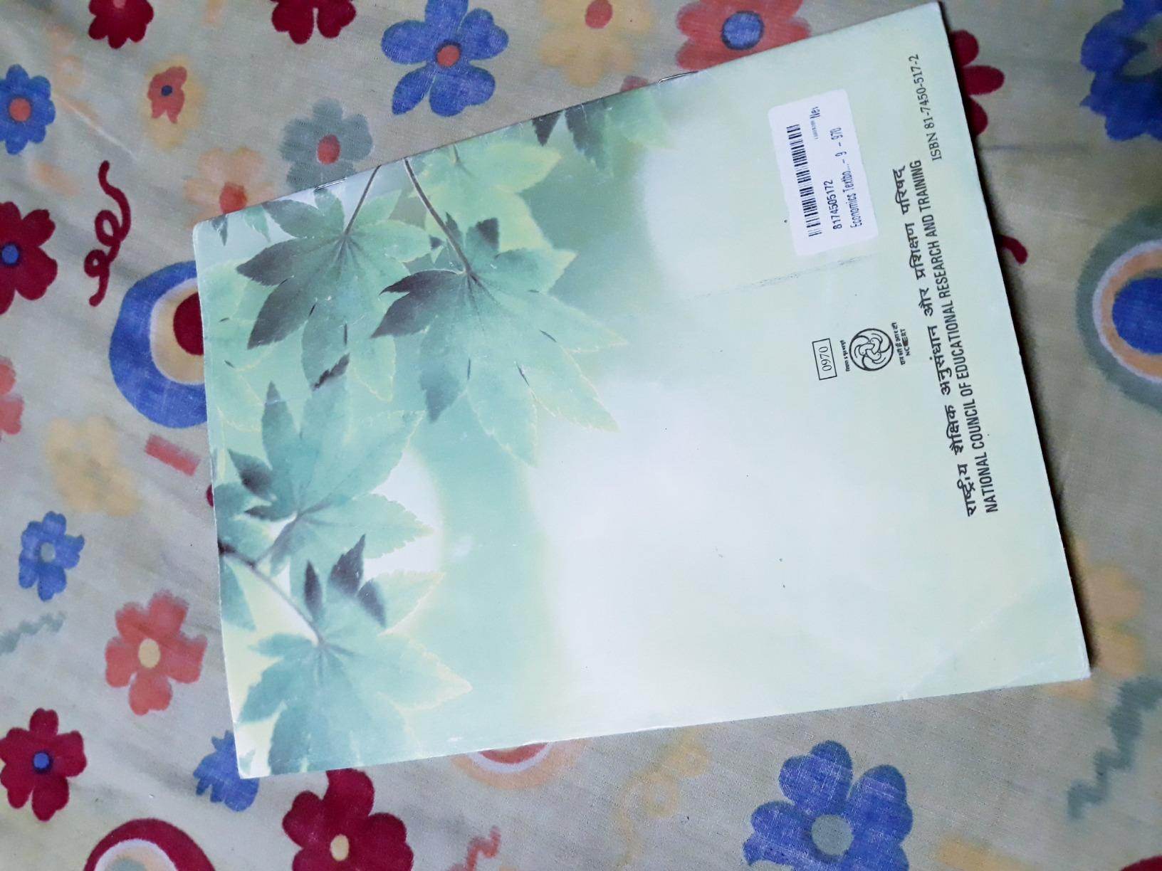 Economics For Class - 9 - 970 : NCERT: Amazon.in: Books