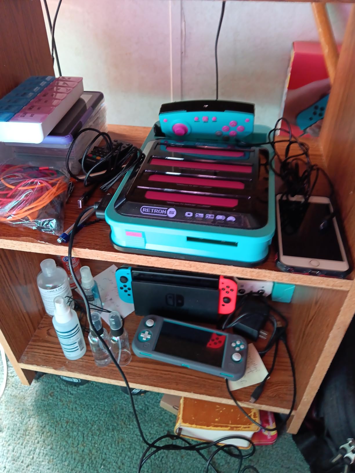 Amazon.com: Hyperkin RetroN 5: HD Gaming Console for GBA/Gbc/GB/Super ...