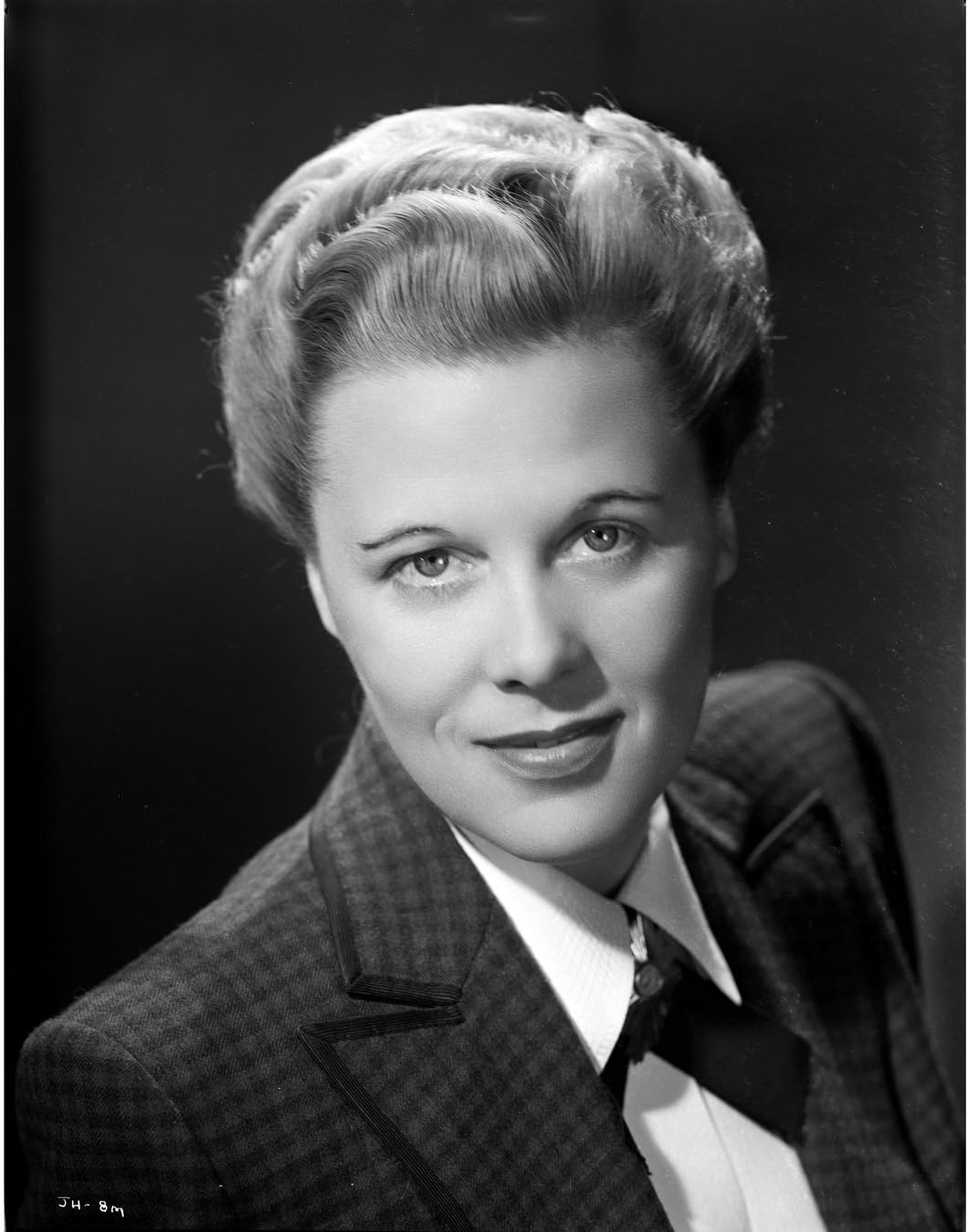 Amazon.com: Globe Photos ArtPrints A Portrait of Joan Harrison - Pop ...