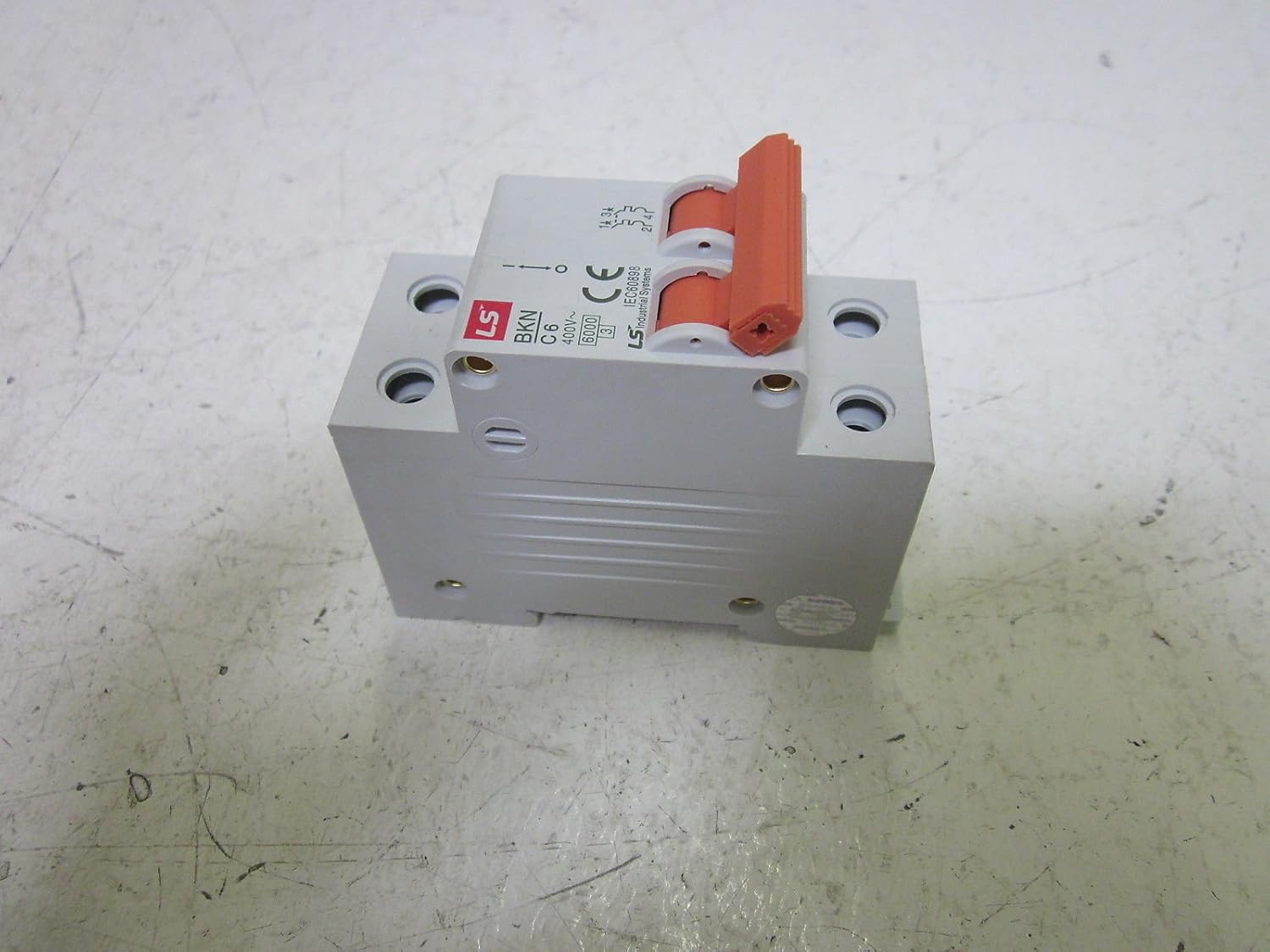 LS Industries bkn-c6 disyuntor * NEW fuera de caja * : Amazon.com.mx ...