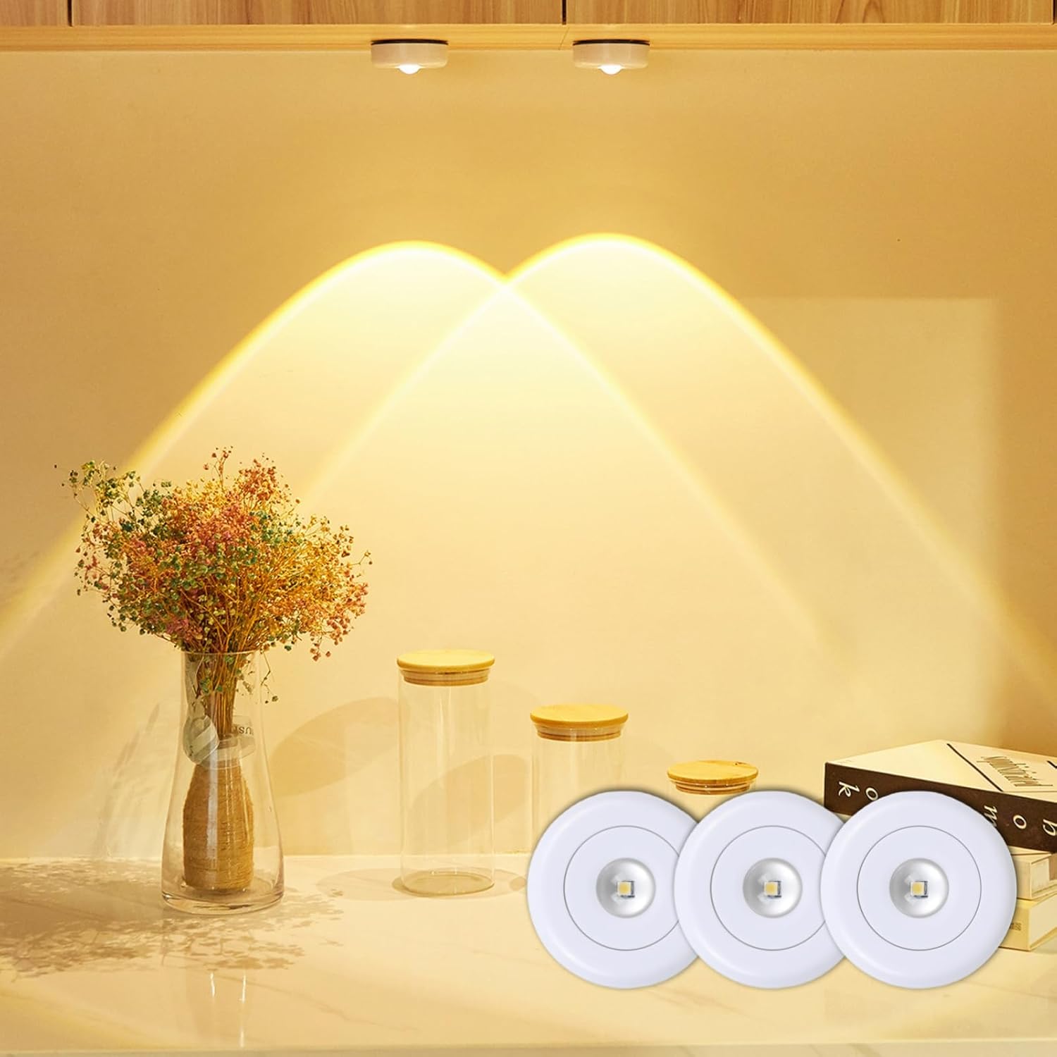 GARTO LED Tap Lights, Dimmable 80 Lumen Spotlight Beads Puck Lights ...