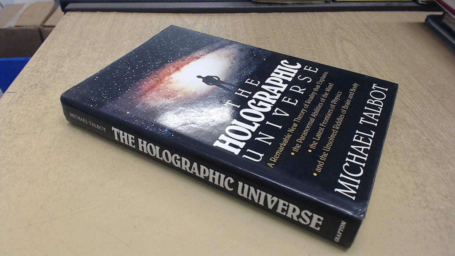 The Holographic Universe: Amazon.co.uk: Talbot, Professor Michael ...
