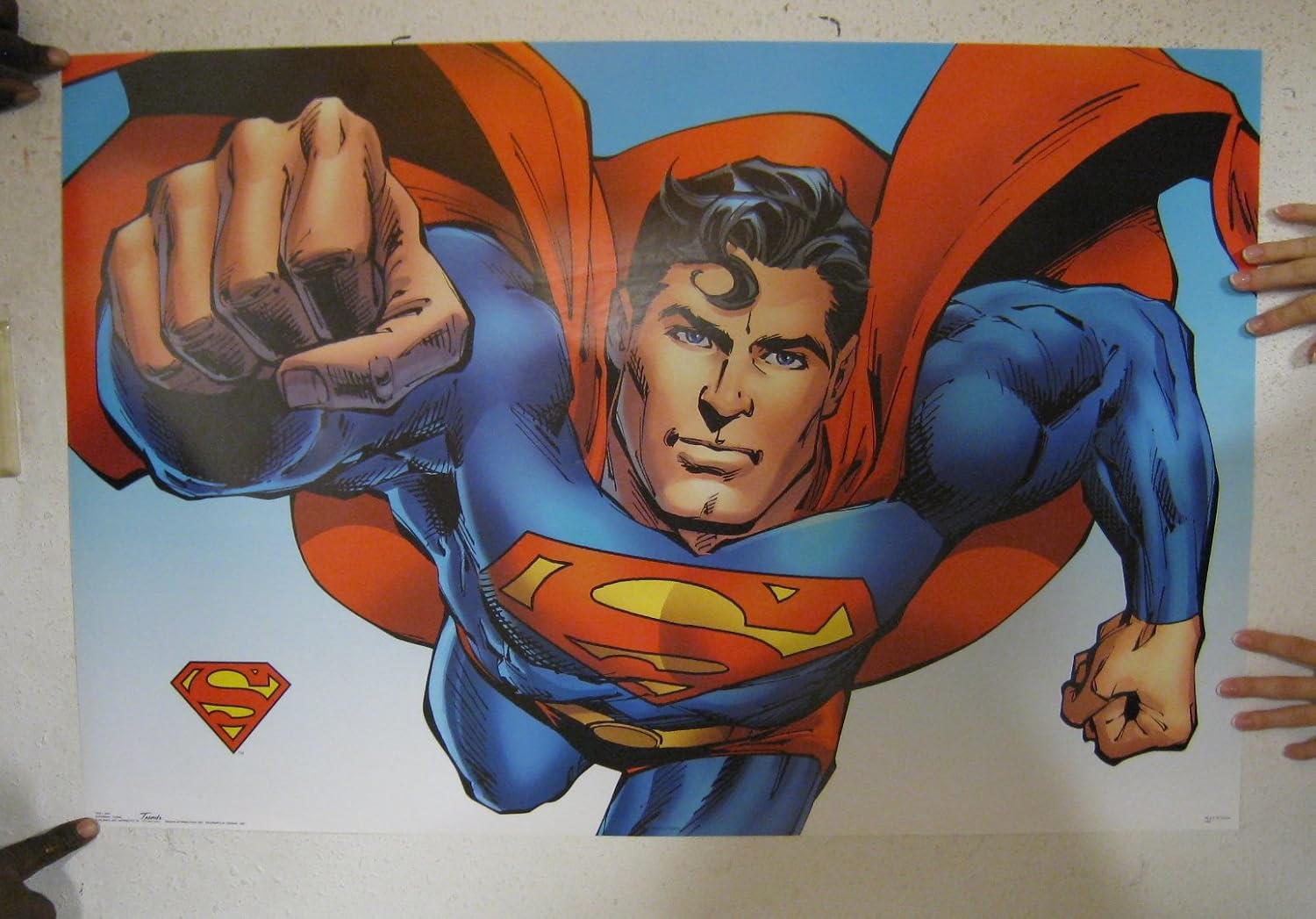 Amazon.com: Superman Poster - Famous Dc Comics Flying - New 24x36 ...