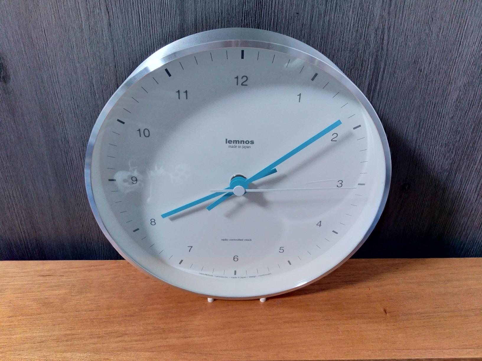 Amazon.co.jp: レムノス 掛け置き アナログ 電波時計 ミズイロ アルミ ホワイト MIZUIRO LC07-06 WH ...