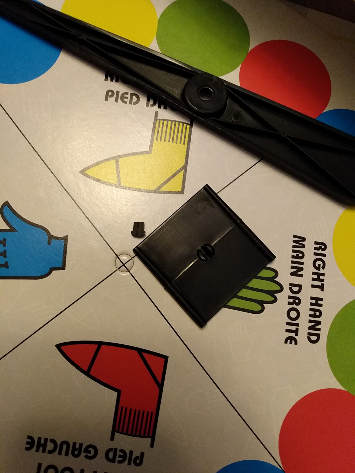 TWISTER Outdoor Game, Board Games - Amazon Canada