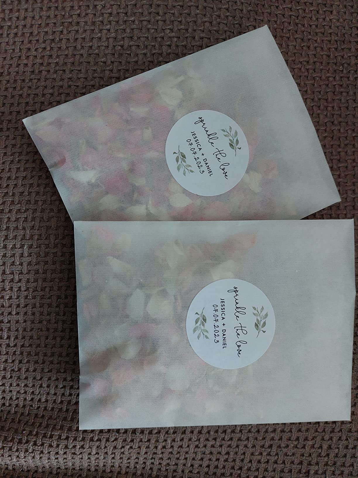 The Quality Confetti 60 Peel and Seal Glassine Paper Envelopes 89mm x ...
