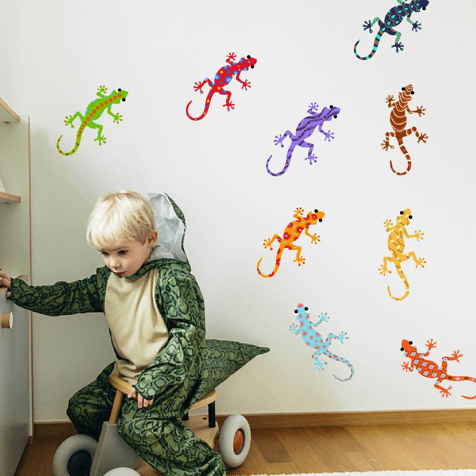 Amazon.com: PLIGREAT 9 Pcs Colorful Gecko Wall Stickers, Peel and Stick ...