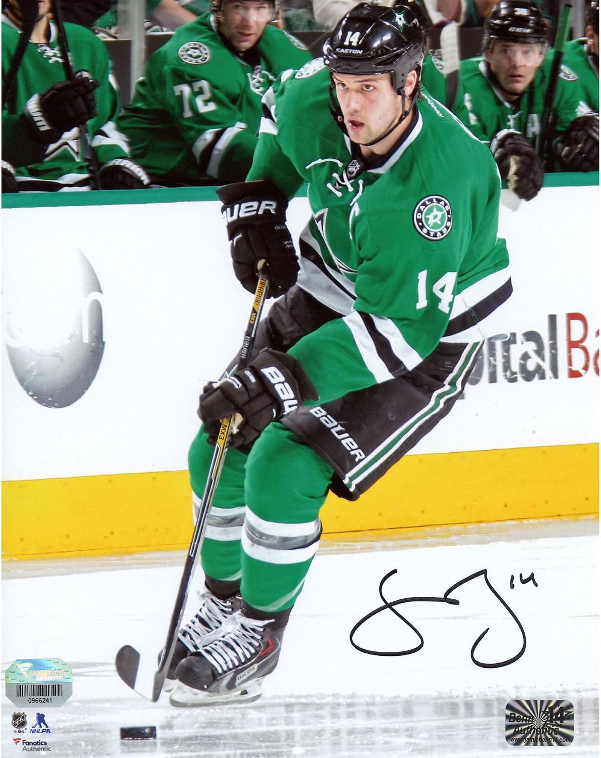 Amazon.com: Jamie Benn Dallas Stars Autographed 8" x 10" Green Jersey ...