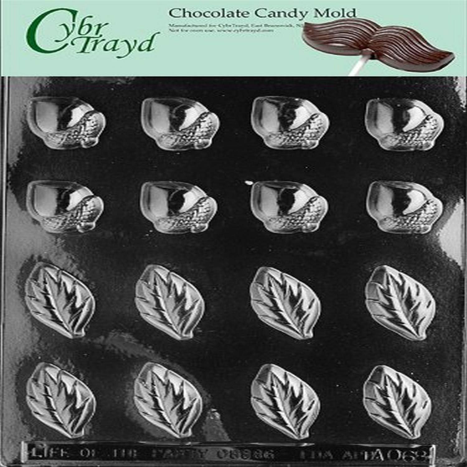 Amazon.com: Acorns And Leaves For Wreath Chocolate Candy Mold : Home ...